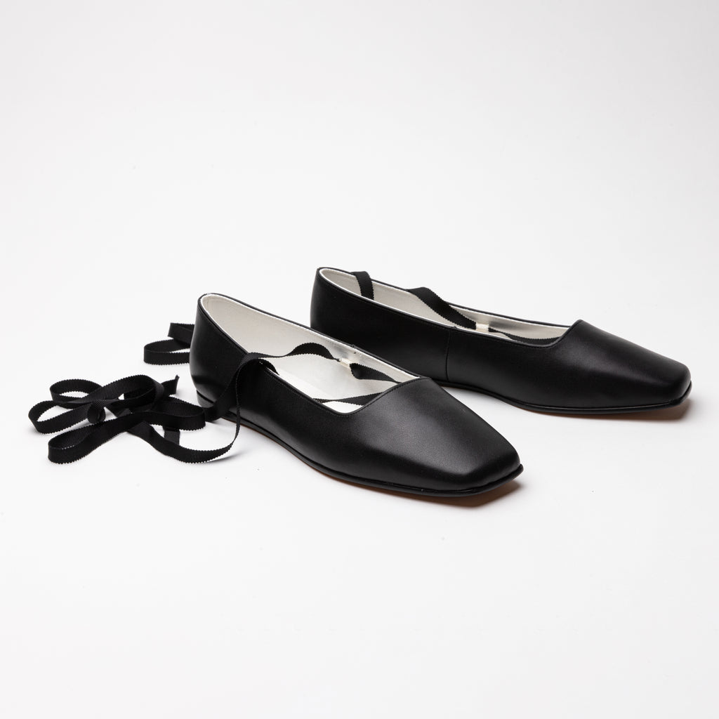 PRE-ORDER Bronte Women's Slippers (Black) – American Duchess