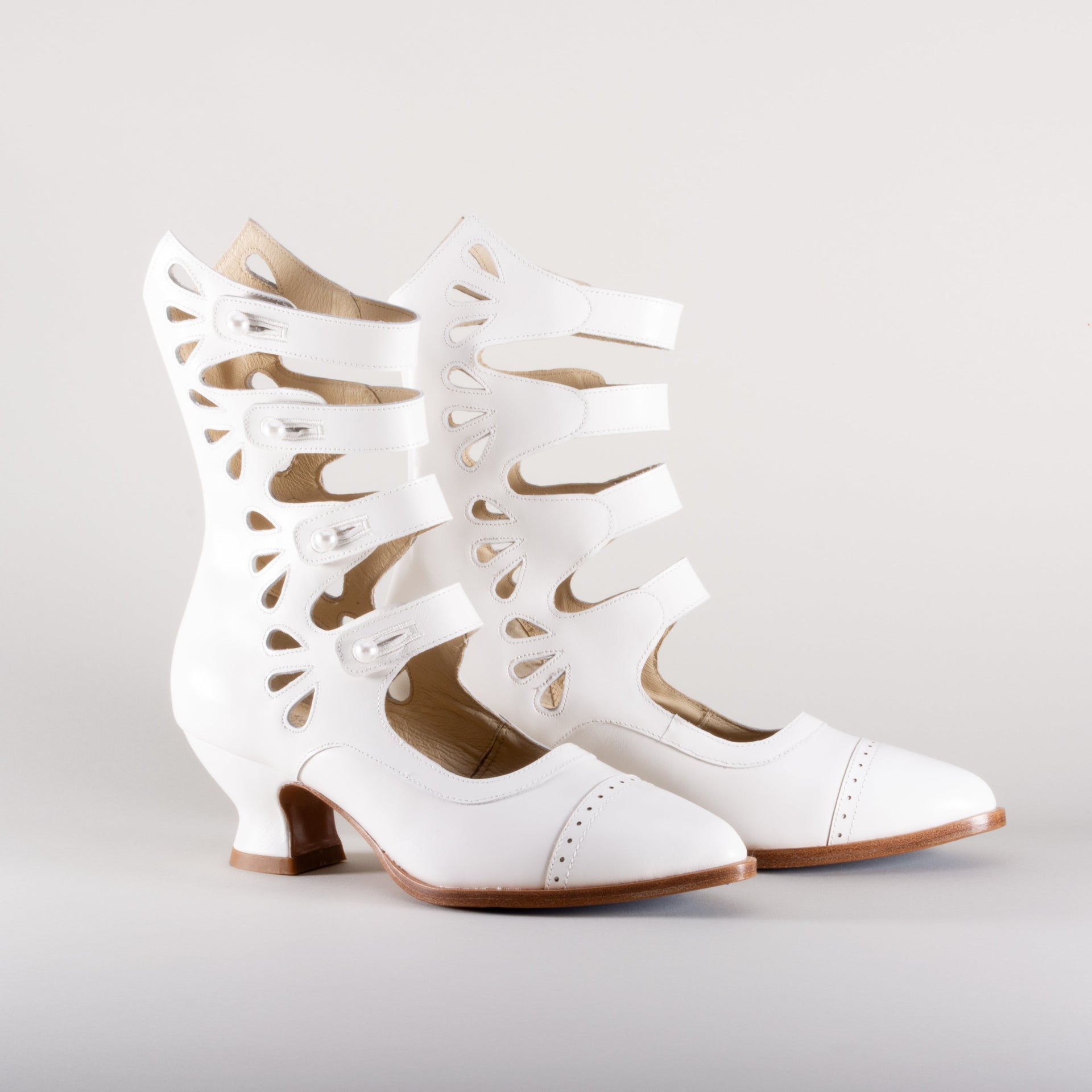 Colette Edwardian Button Boots (Soft Ivory) – American Duchess