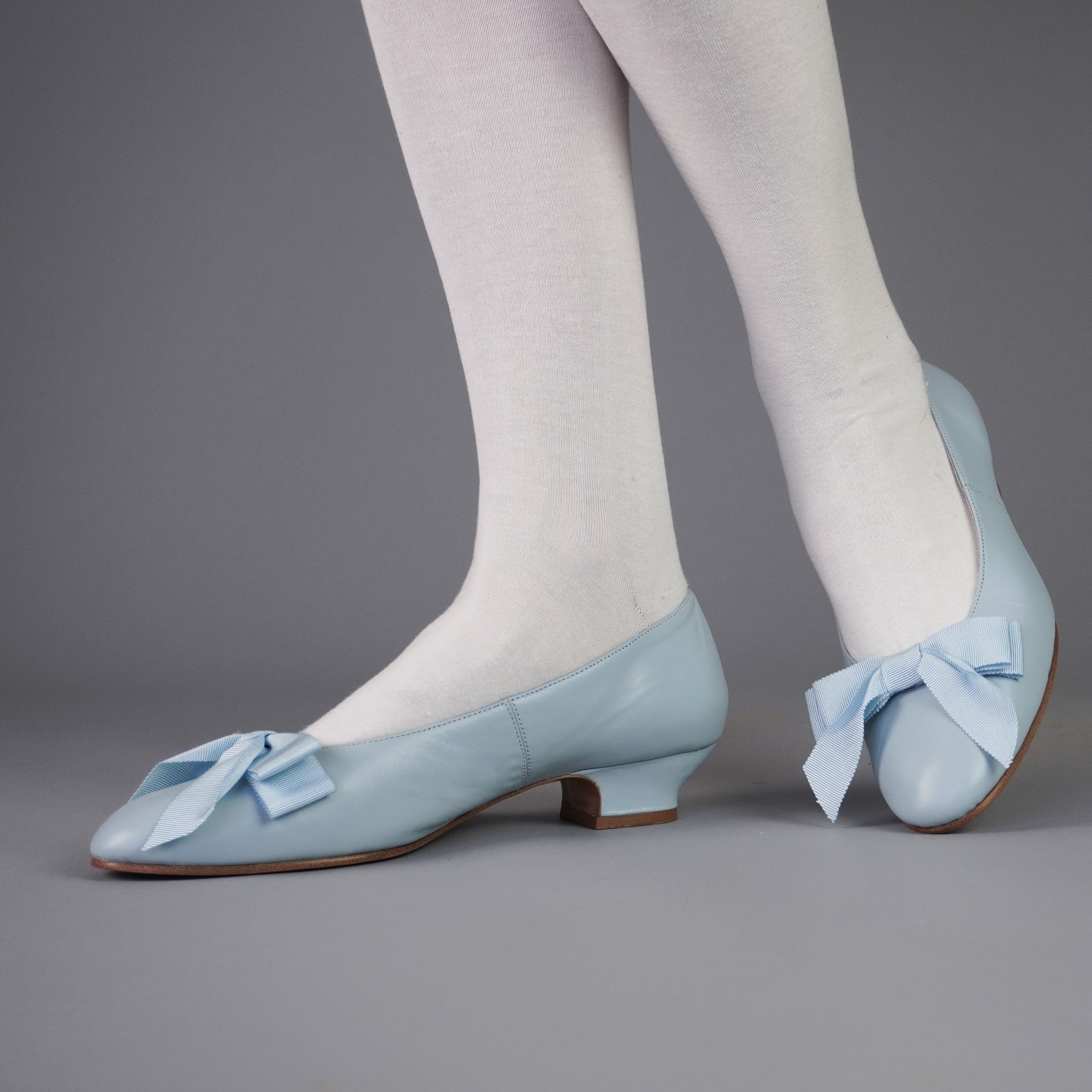 Waltz Women's Edwardian Slipper (Pale Blue) – American Duchess