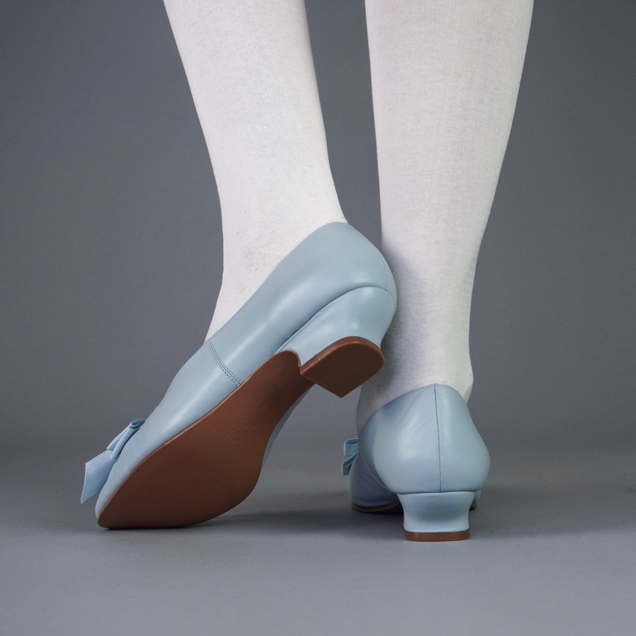 Waltz Women's Edwardian Slipper (Pale Blue) – American Duchess