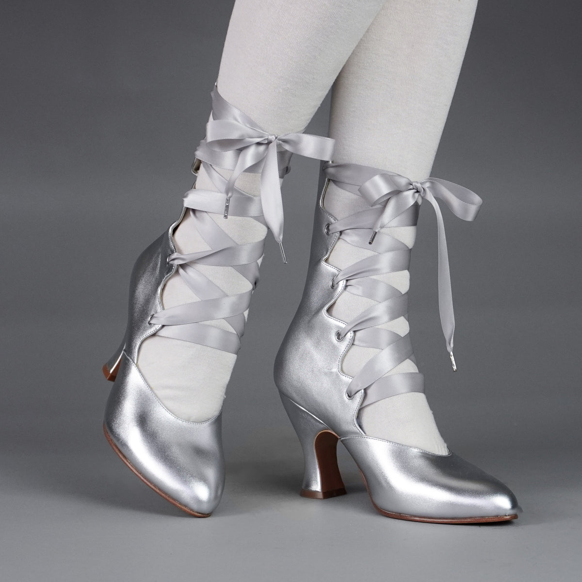 Tango Edwardian Boot (Silver) – American Duchess
