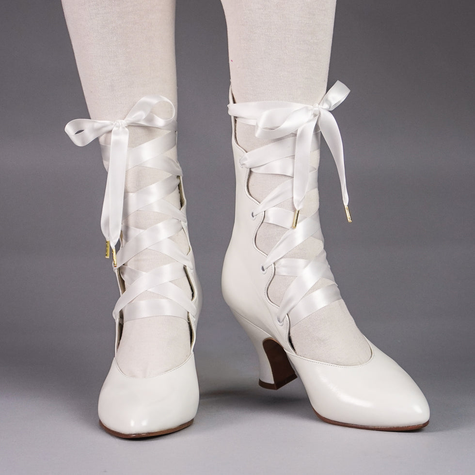 Tango Edwardian Boot (Soft White) – American Duchess