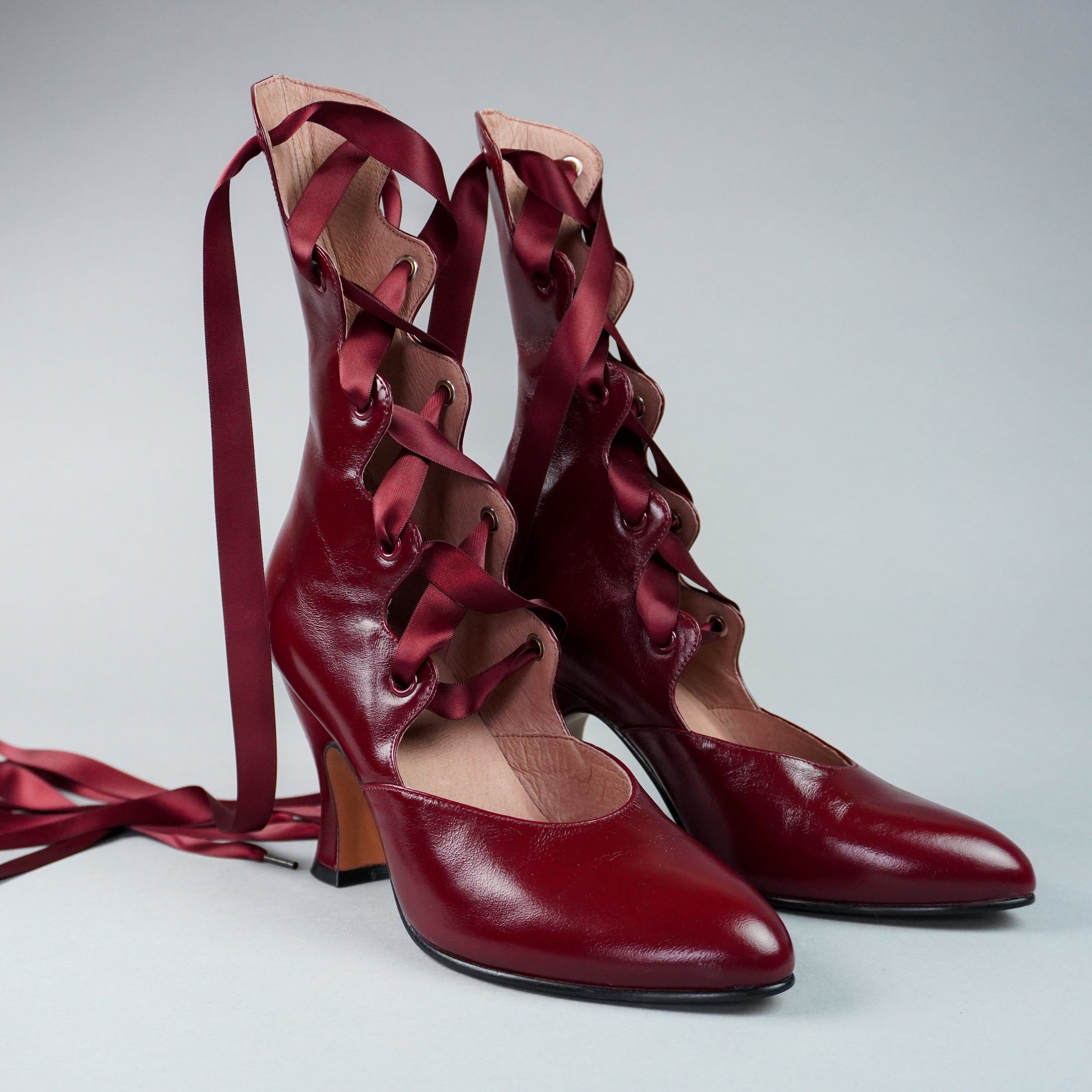 Tango Women's Edwardian Boot (Black Cherry) – American Duchess