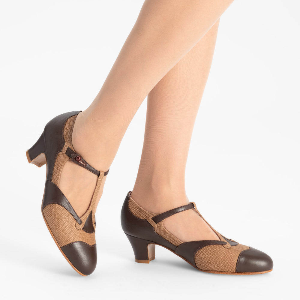 Doris 1920s Pumps Wide (Brown/Tan) – American Duchess