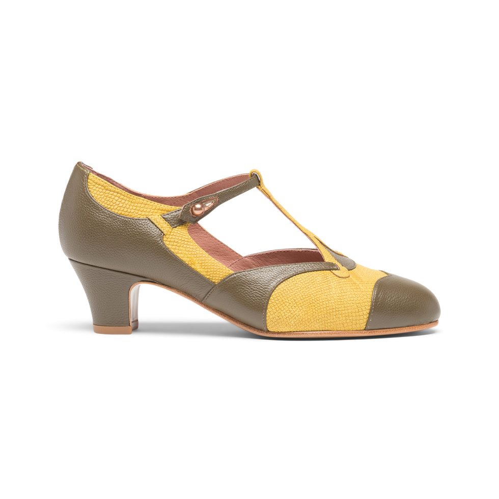 Doris 1920s Pumps Wide (Chartreuse/Olive) – American Duchess