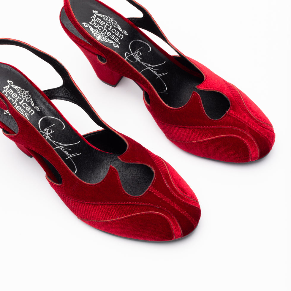 Kathryn Vintage Slingbacks (Aurora Red) – American Duchess