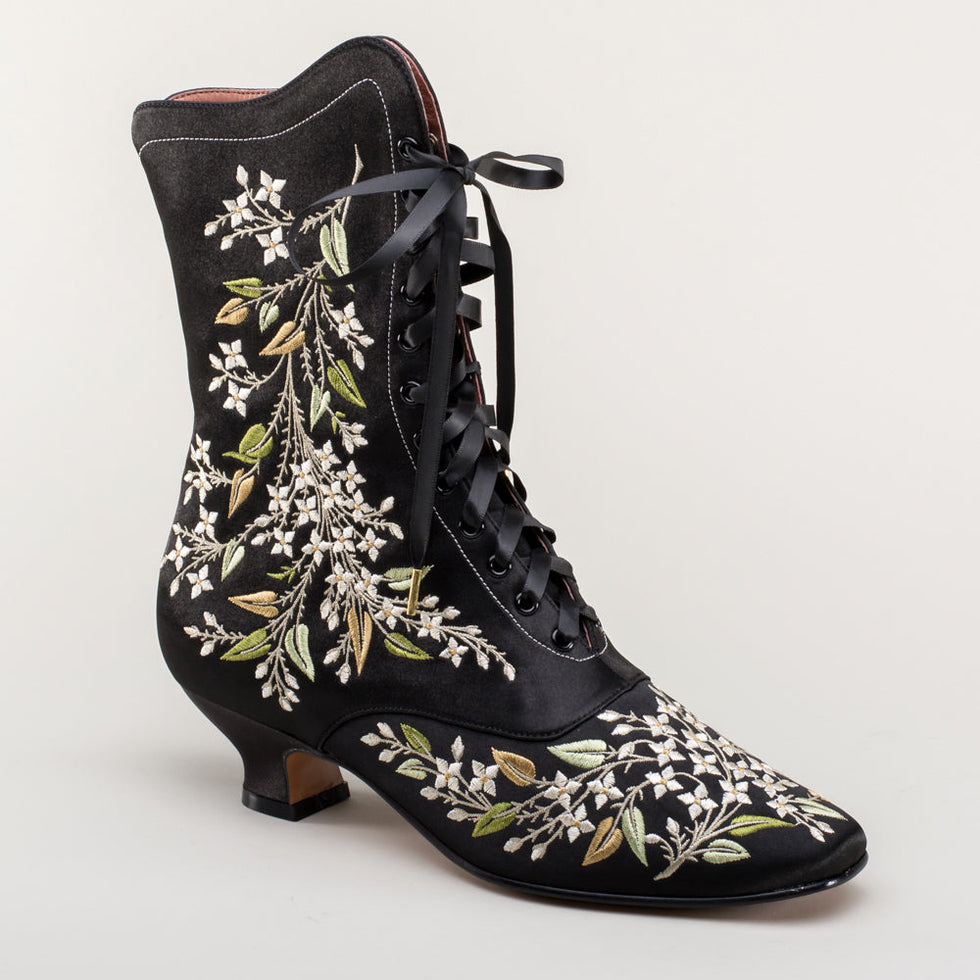Flora Embroidered Boots Wide (Black) – American Duchess
