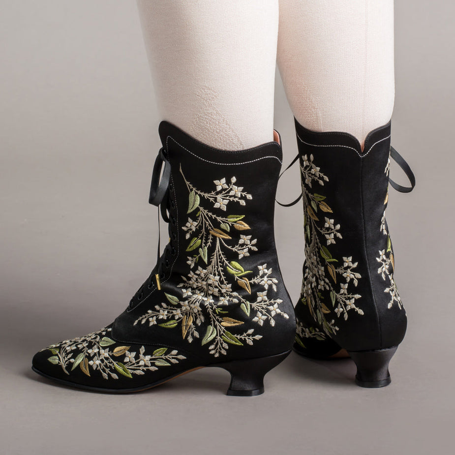 Flora Embroidered Boots Wide (Black) – American Duchess
