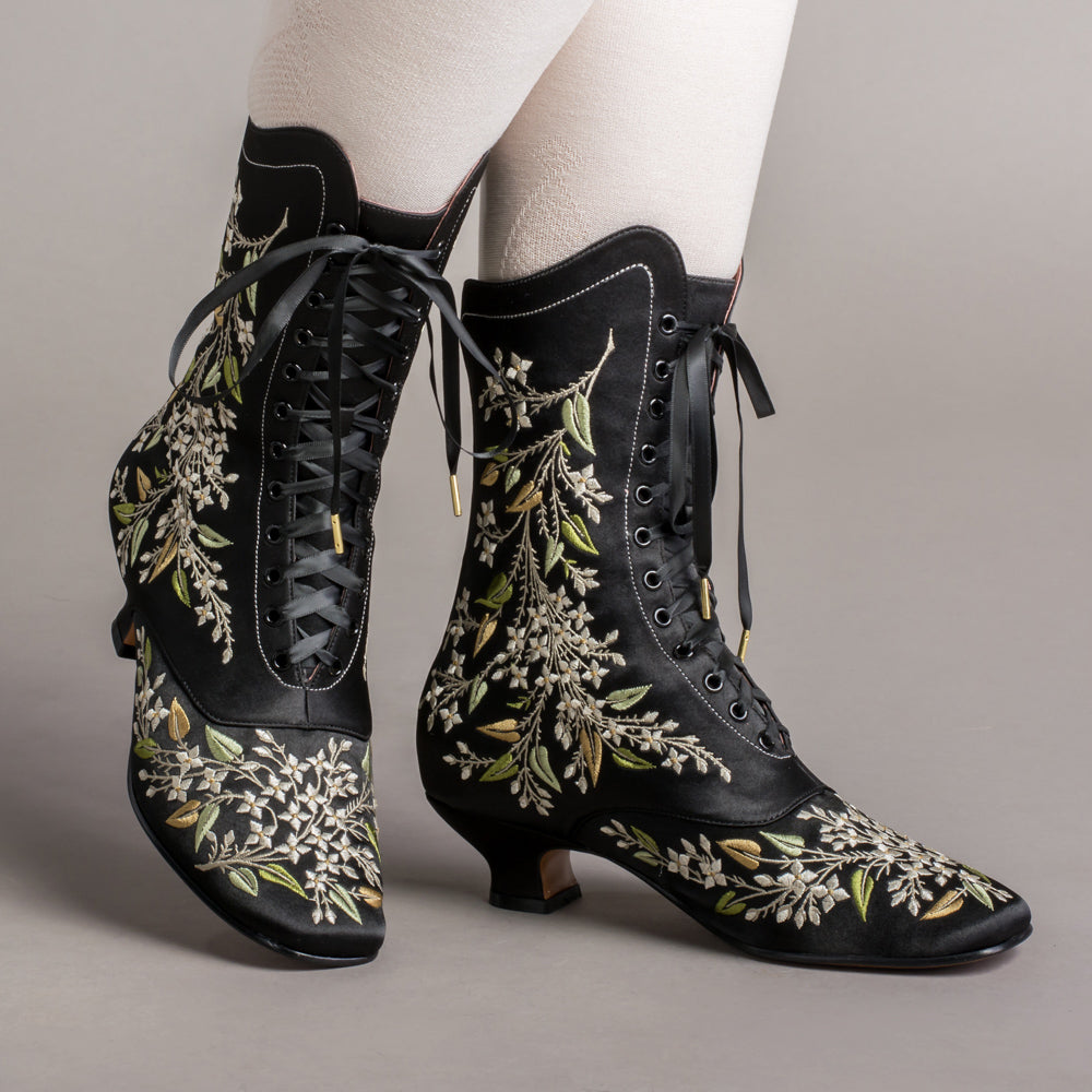 Flora Embroidered Boots Wide (Black) – American Duchess