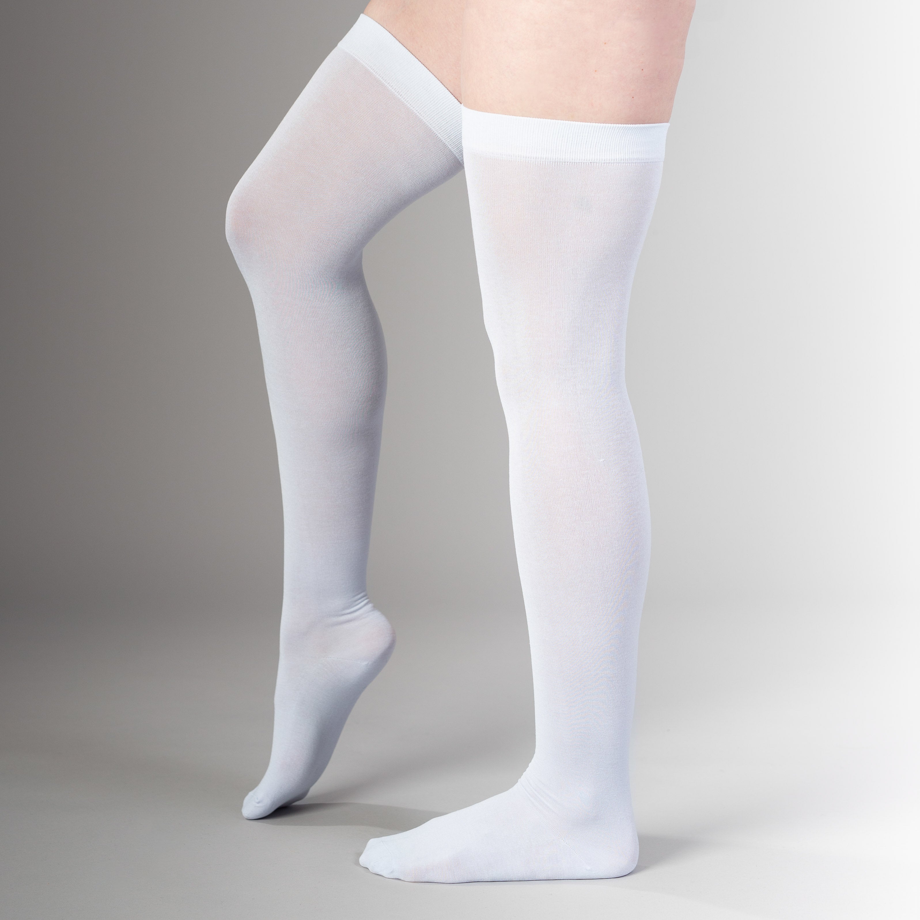 Classic Silk Stockings (Pale Blue) – American Duchess
