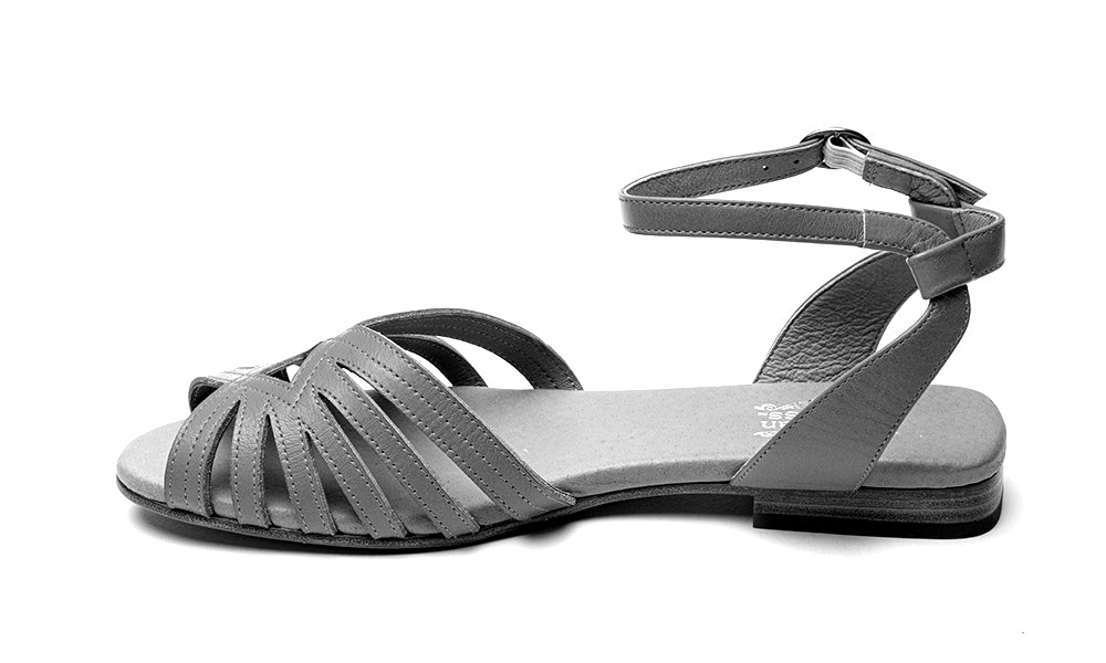 Marta Vintage Sandals (Goldenrod Yellow) – American Duchess