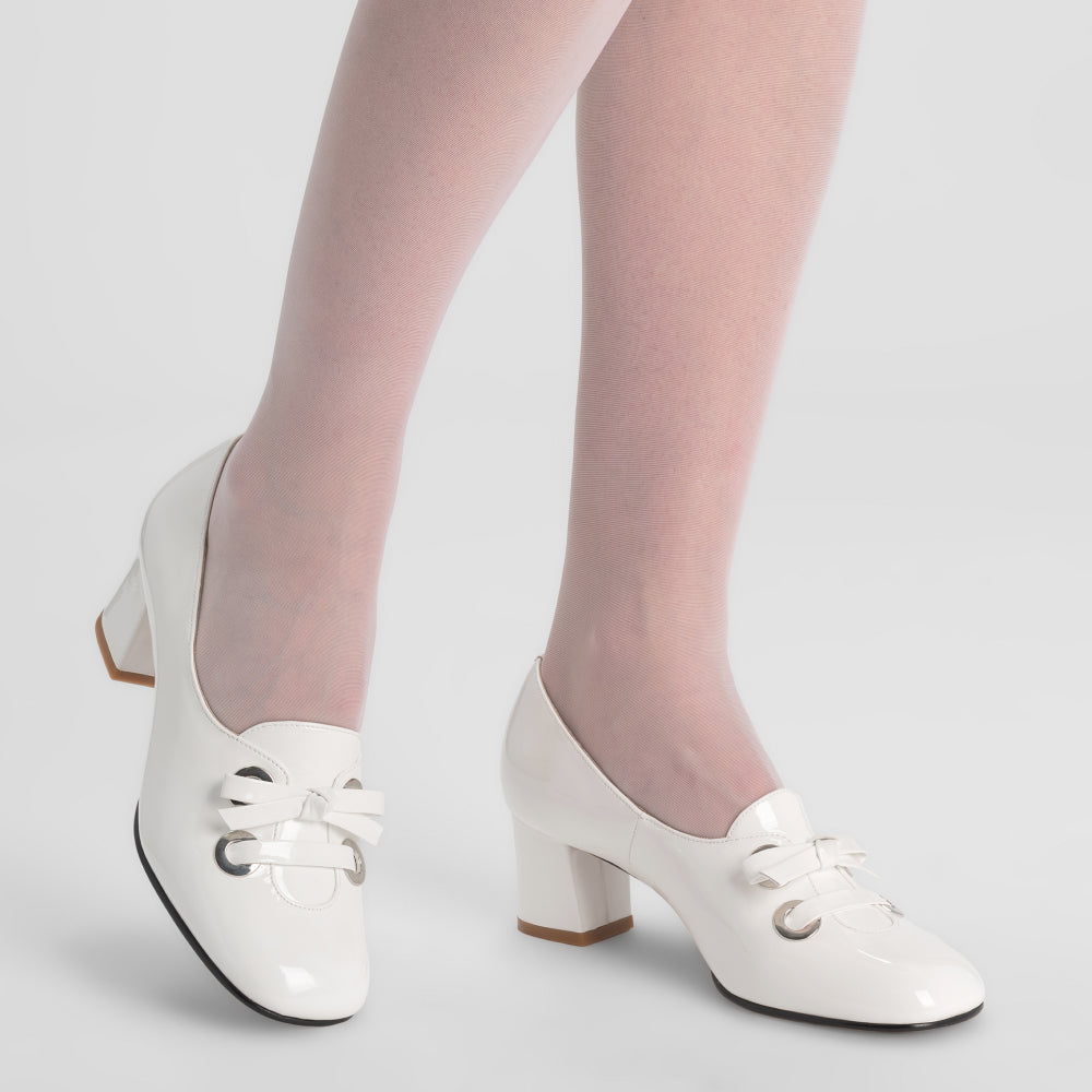 Pattie 1960s Shoes (White) – American Duchess