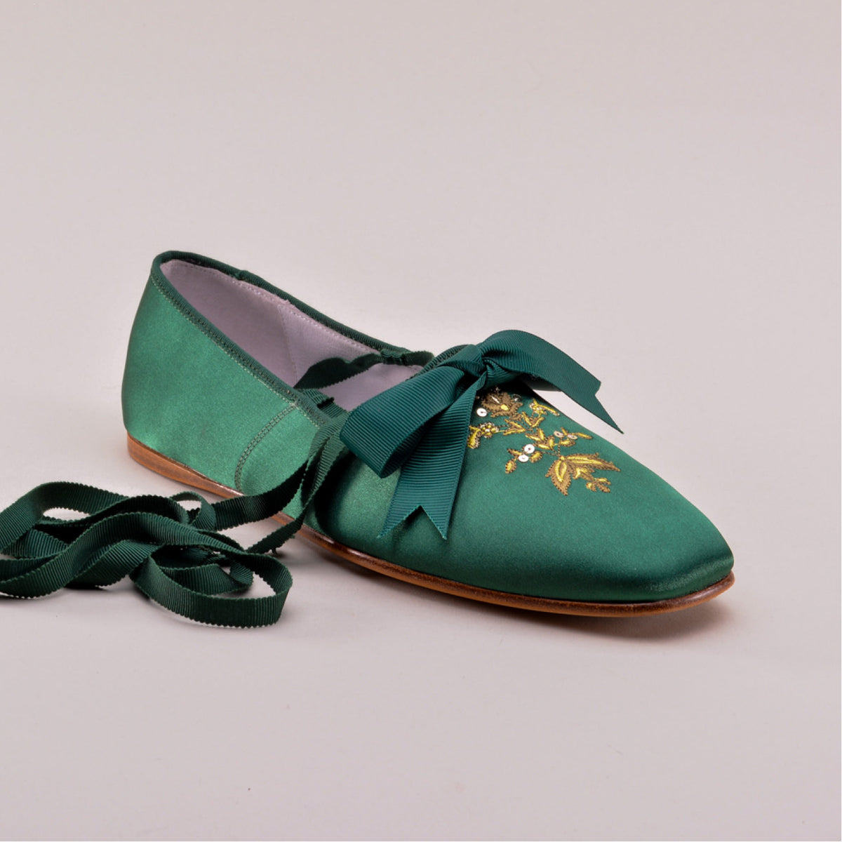 Penelope Regency Slippers (Dark Green) – American Duchess