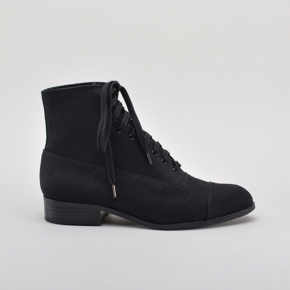 Watson Edwardian Lace-Up Boots (Black) – American Duchess
