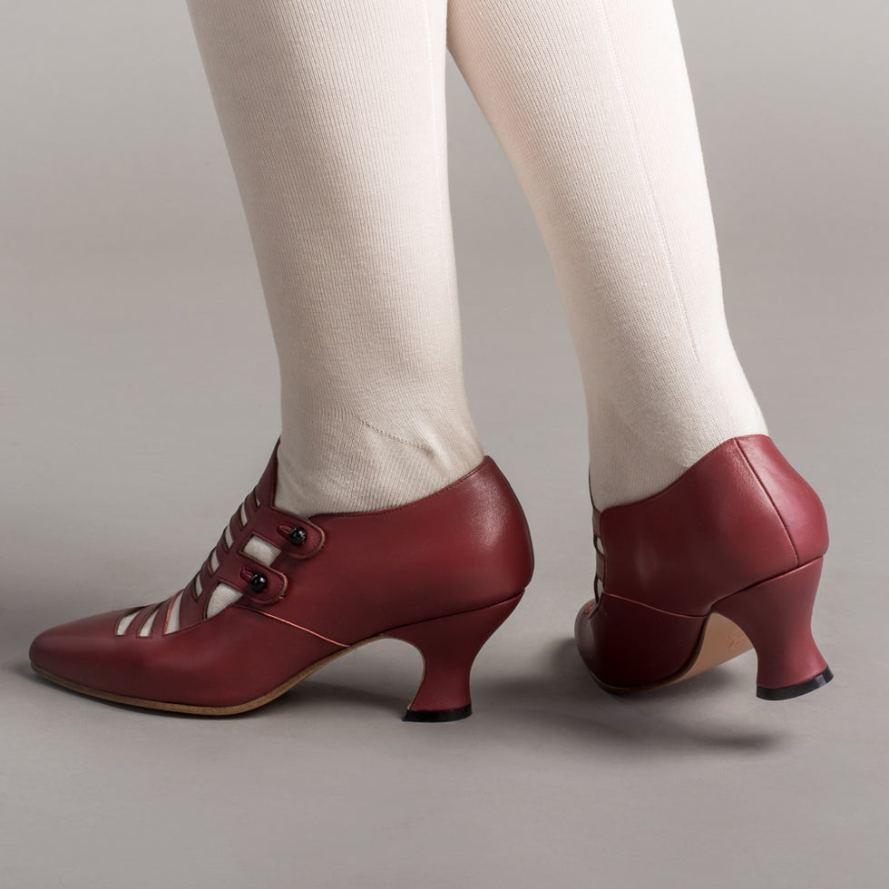 Endora Victorian Witch Shoes (Blood Red) – American Duchess