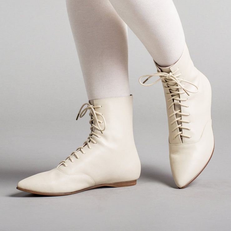 Hartfield Regency Leather Boots (Ivory) – American Duchess