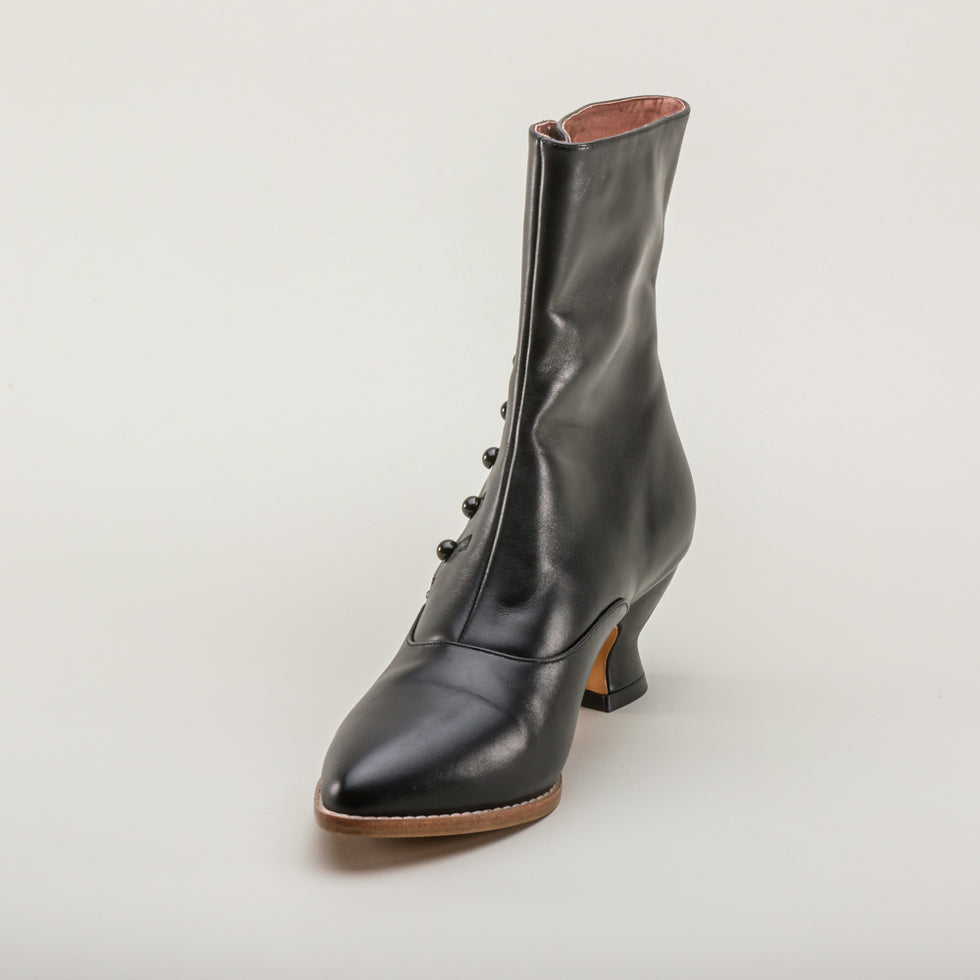 Historical and Vintage Boots – American Duchess