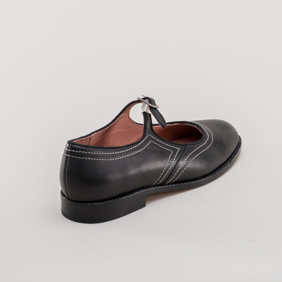 Wednesday Vintage Mary Jane Shoes (Black) – American Duchess