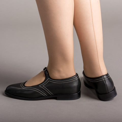Wednesday Vintage Mary Jane Shoes (Black) – American Duchess