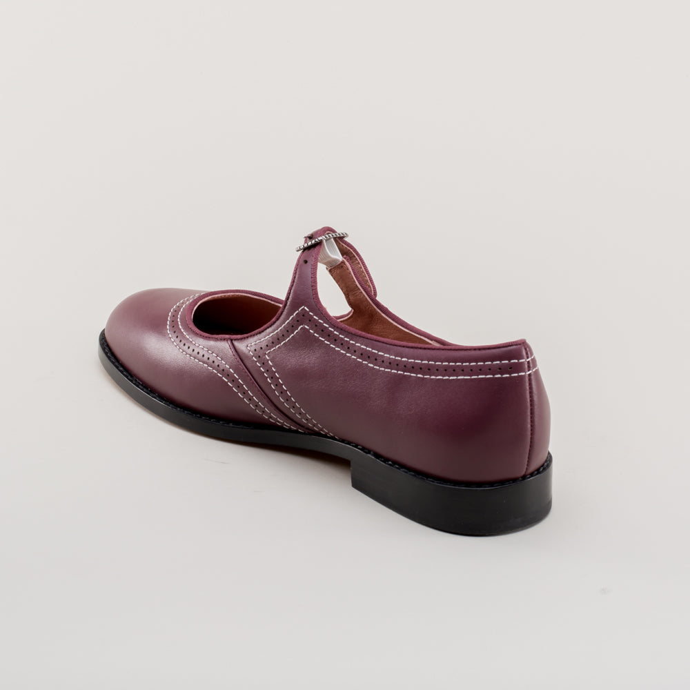 Wednesday Women's Vintage Mary Jane Shoes (Merlot) – American Duchess